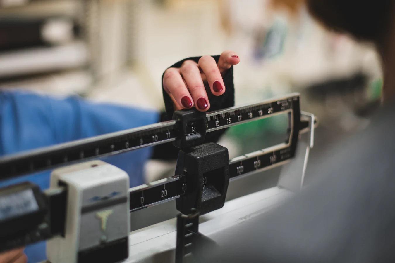 What Can Cause the Scale to Fluctuate? – MedicalRite